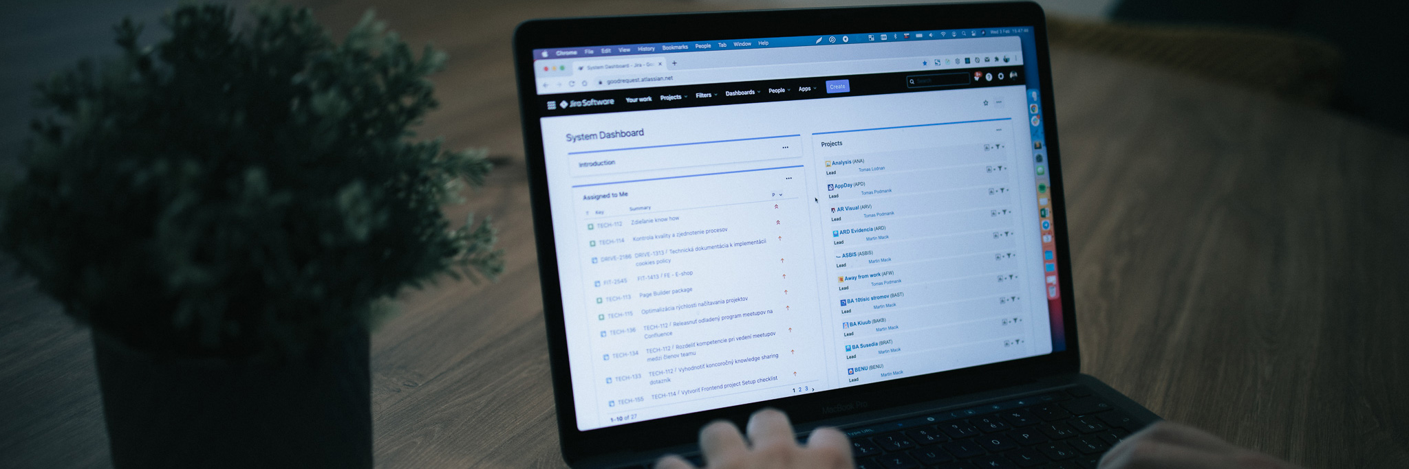 Do you want to code and work as an Android developer? | GoodRequest